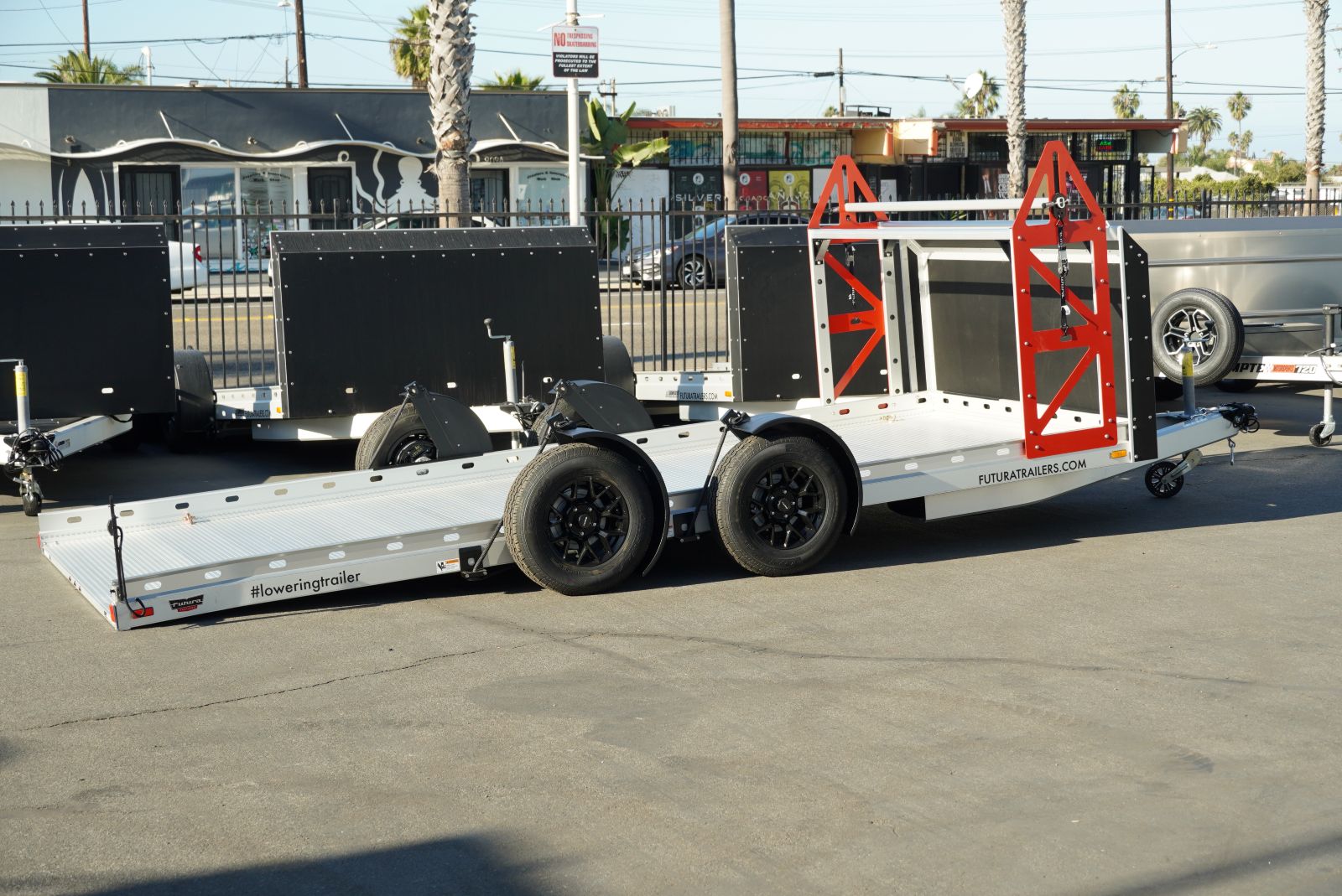 2026-Futura-Trailers-Inc.-Super-Sport-16.5x81''-ALUMINUM-LOWERING ...